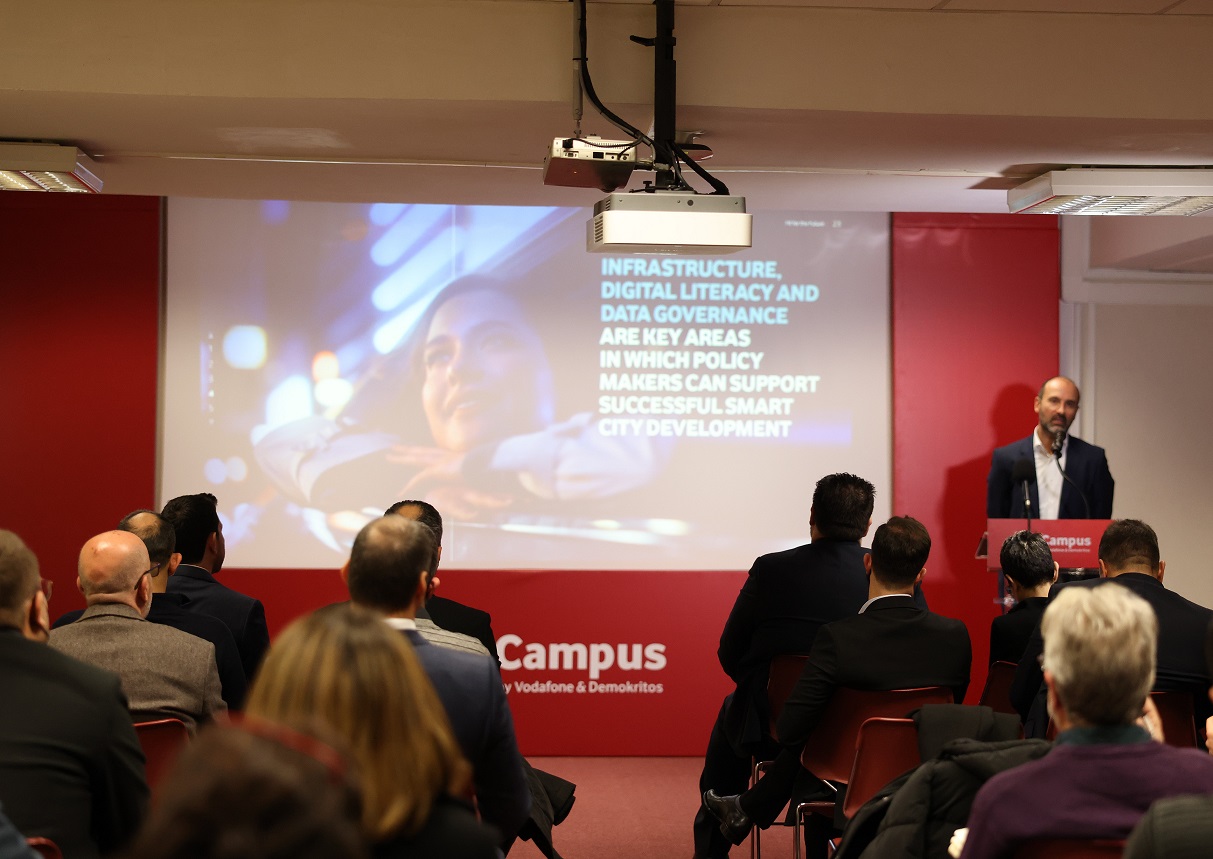 Vodafone Business: Παρουσίαση για εφαρμογές Smart Cities και το Giga ...